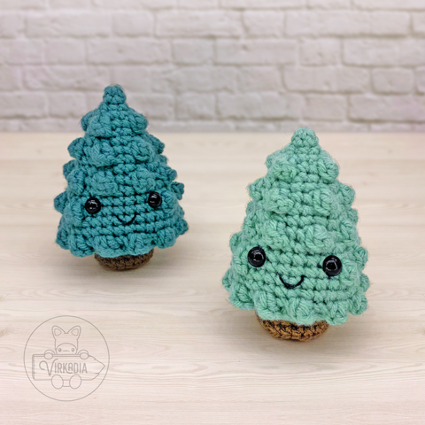 Crochet Pine Tree | Free Crochet Pattern - Virkadia