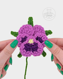 Crochet Pansy | Free Pattern - Virkadia