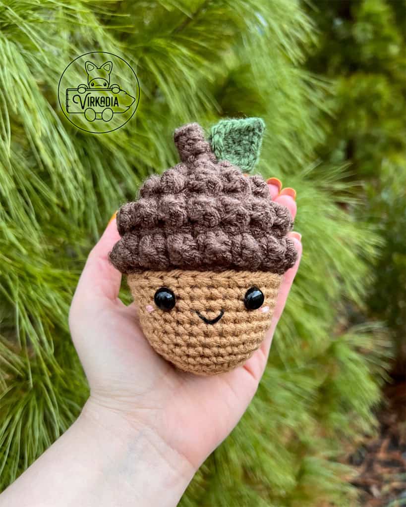 Crochet Acorn | Free Crochet Pattern - Virkadia